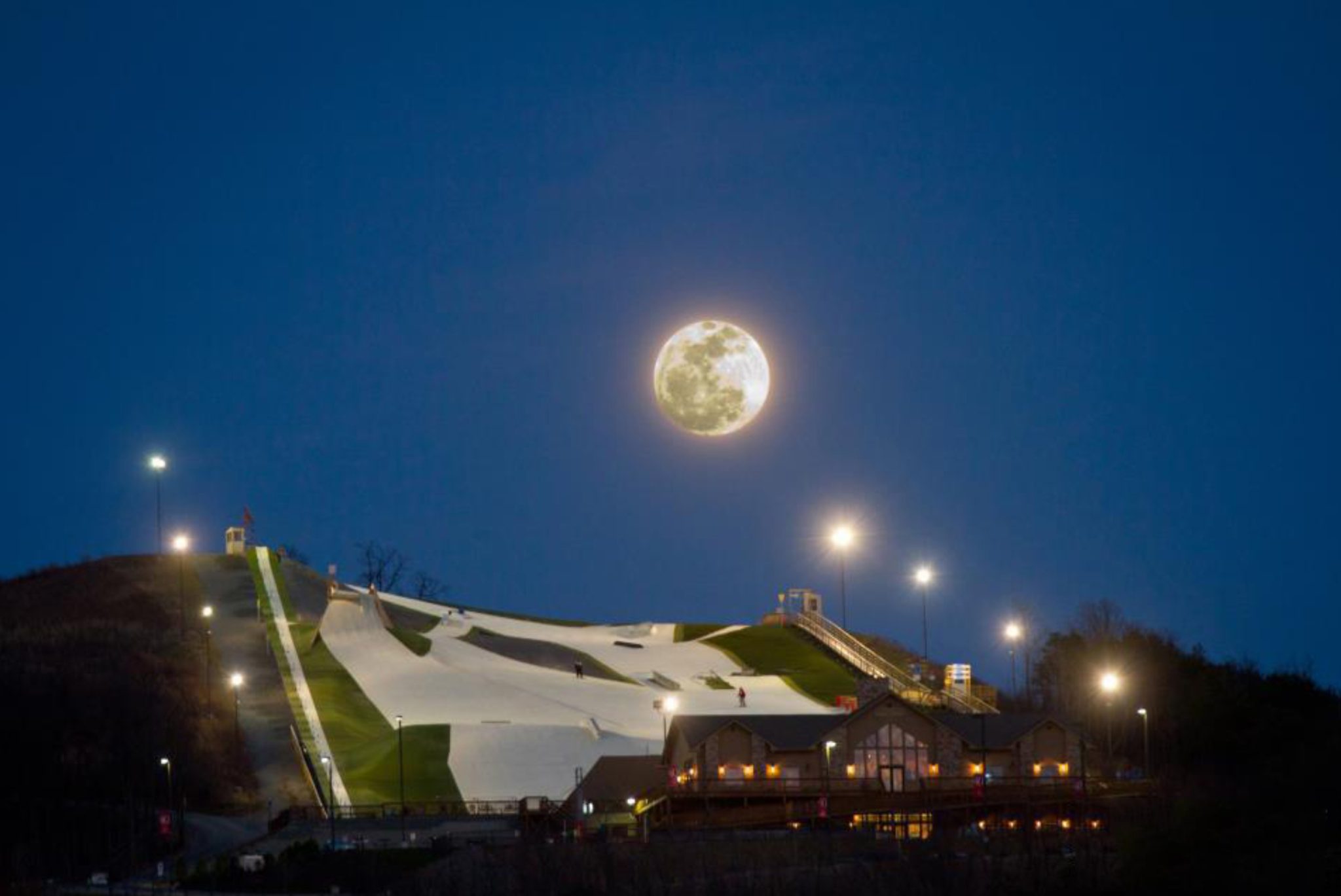 Our story - Snowflex®